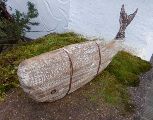 Deko-Objekt Wal Pottwal maritime Skulptur Holz Natur 33 x 17 cm